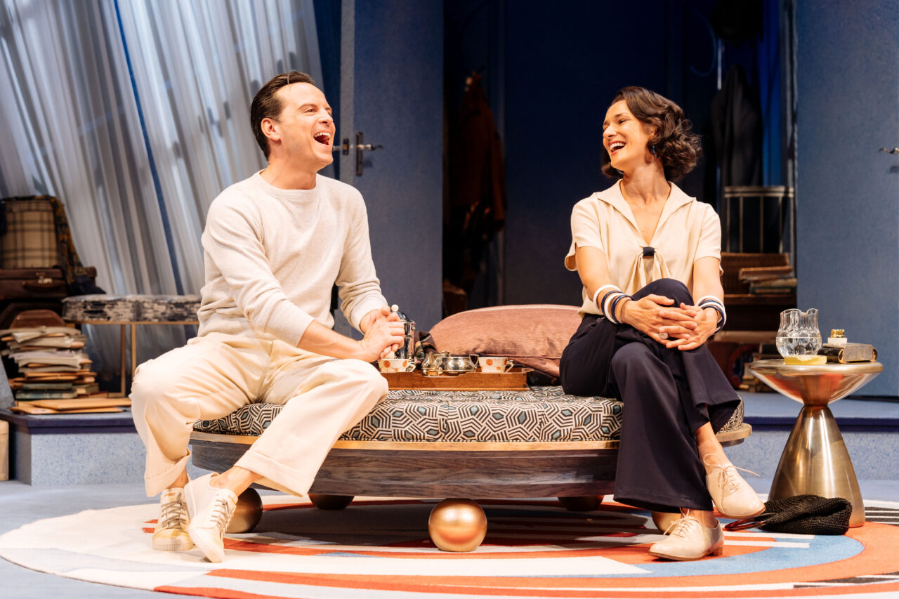 NATIONAL THEATRE LIVE: PRESENT LAUGHTER | The Regal Theatre - Minehead